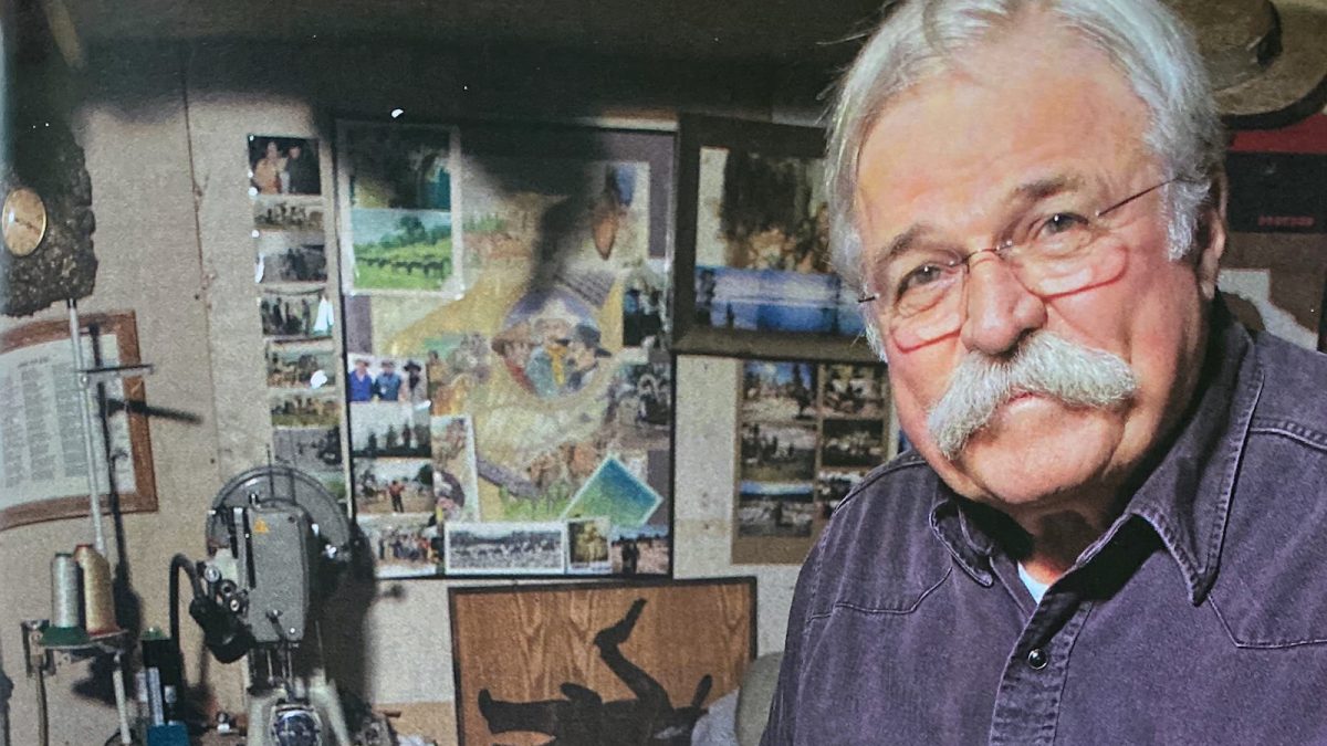 Portrait of an Artist: Al Gould - Western Horseman